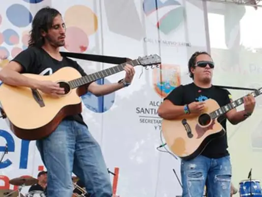 Caleños conmemoraron el Bicentenario de Colombia